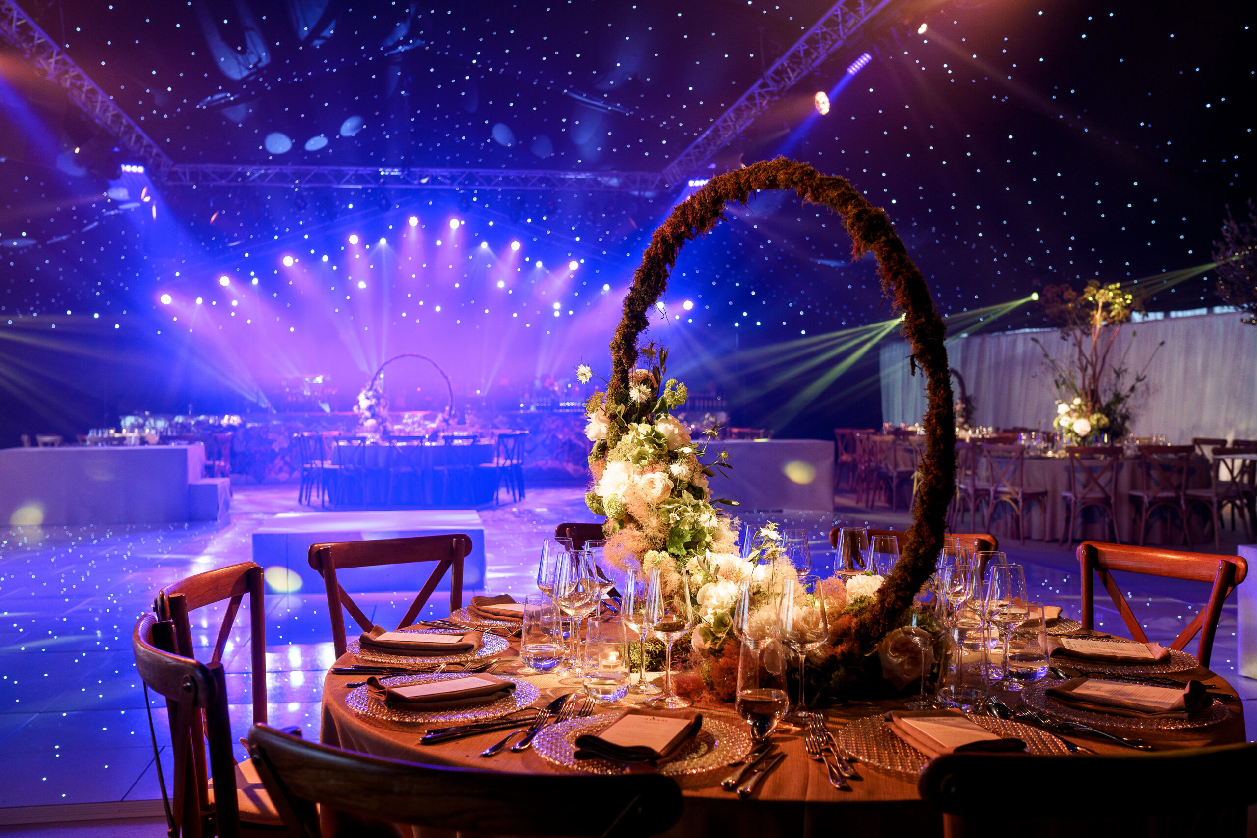 Dramatic Floral Installations - TLC Limited - The Taylor Lynn Corporation